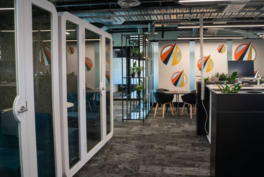 Silent Pod - Portable Acoustic Pods.